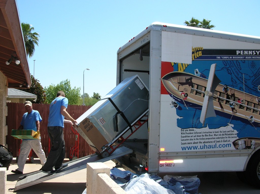 Being Realistic: How to Avoid Moving Day Disasters - Moving Insider